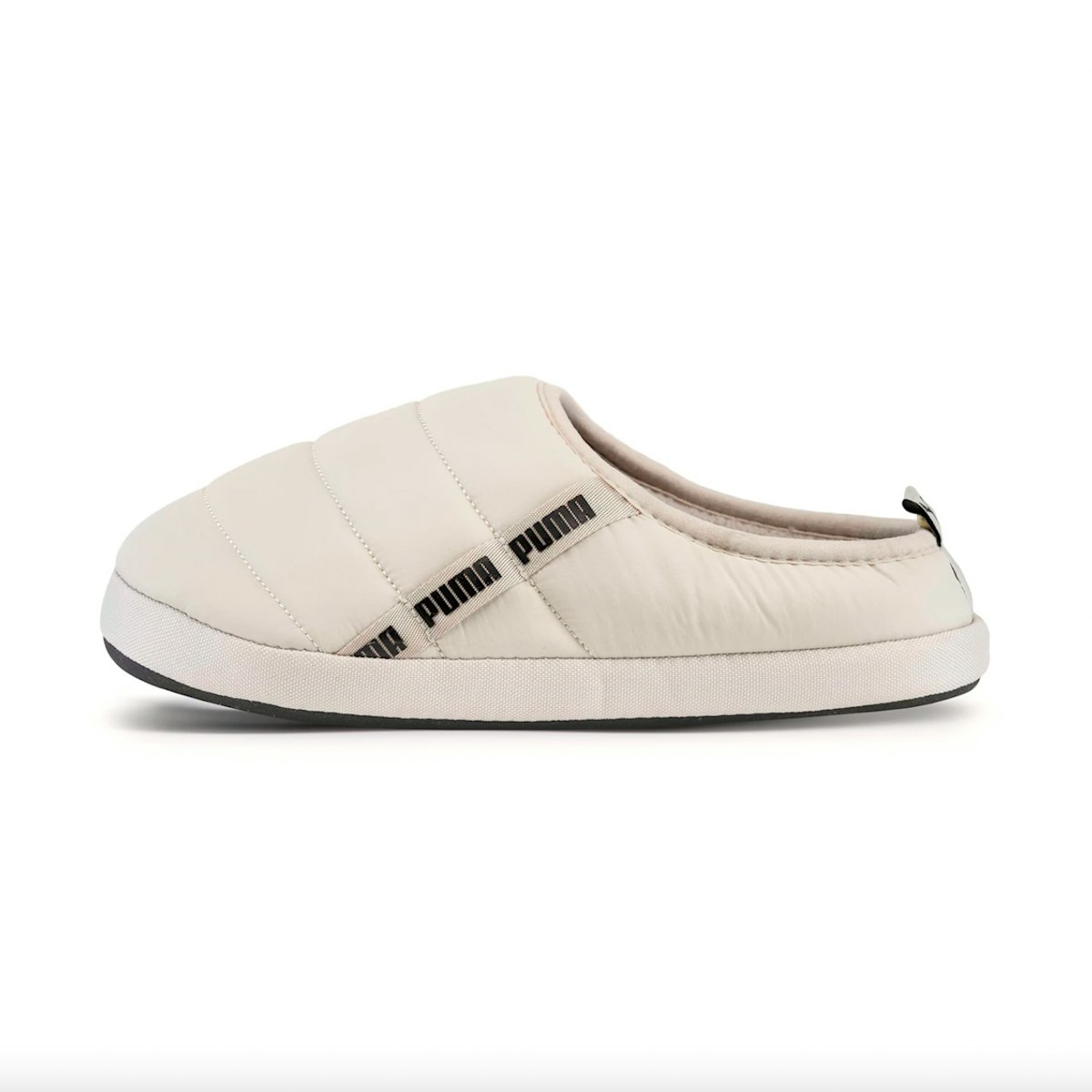 Hailey Bieber Just Wore These Puma Slippers
