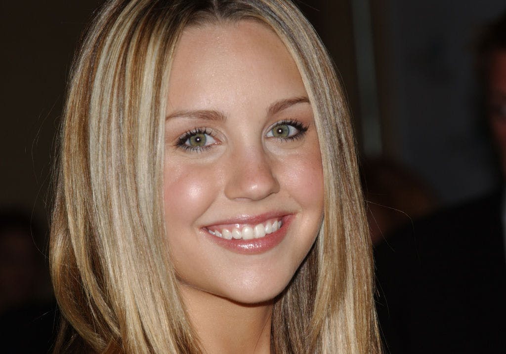 Amanda Bynes Has Been Placed On Psychiatric Hold One Year After Her ...