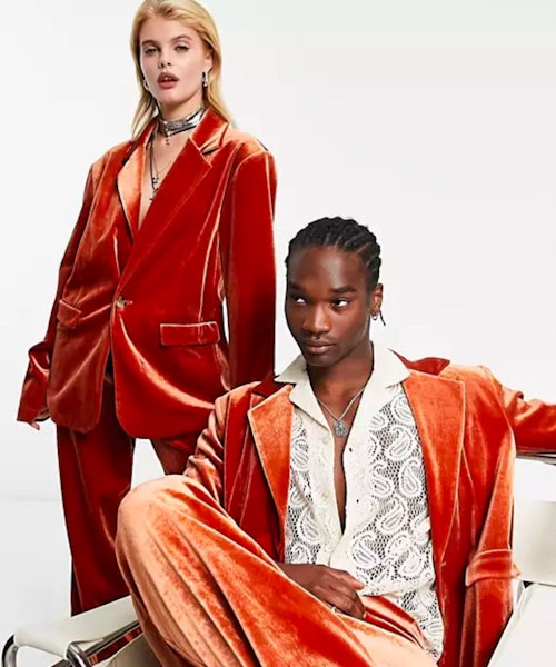 Daisy Jones And The Six Outfits Are Causing A Spike For These ’70s ...