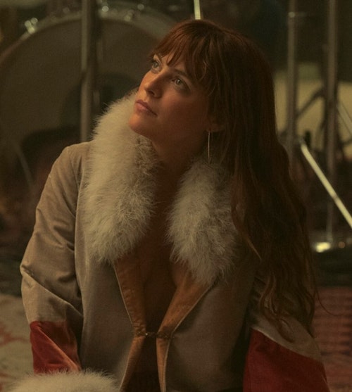 11 Brilliant Beauty Lessons We Learned From Daisy Jones & The Six | Grazia