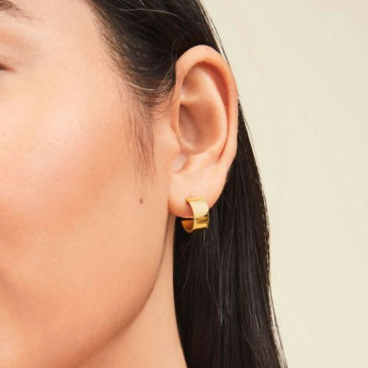 These Are The Under-£100 Earrings Loved By Sofia Richie, Rosie ...
