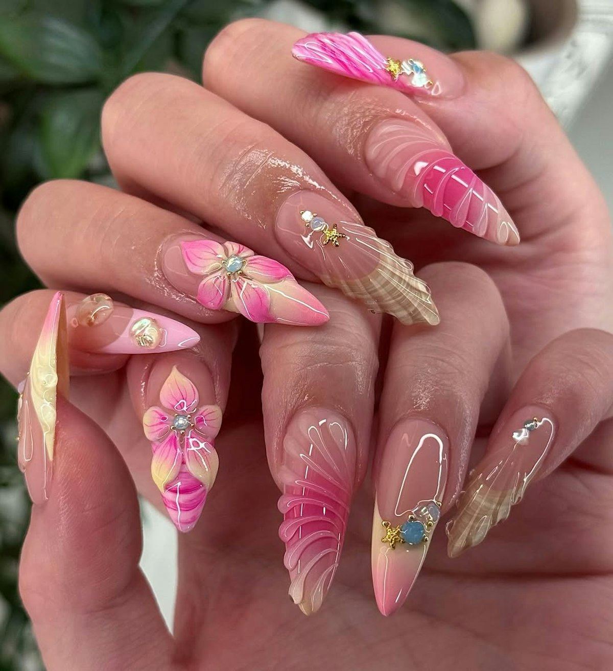 Best Almond Nail Designs to Screenshot For 2026
