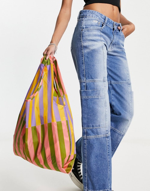 The Internet Is Obsessed With This £14 Baggu Bag | Grazia