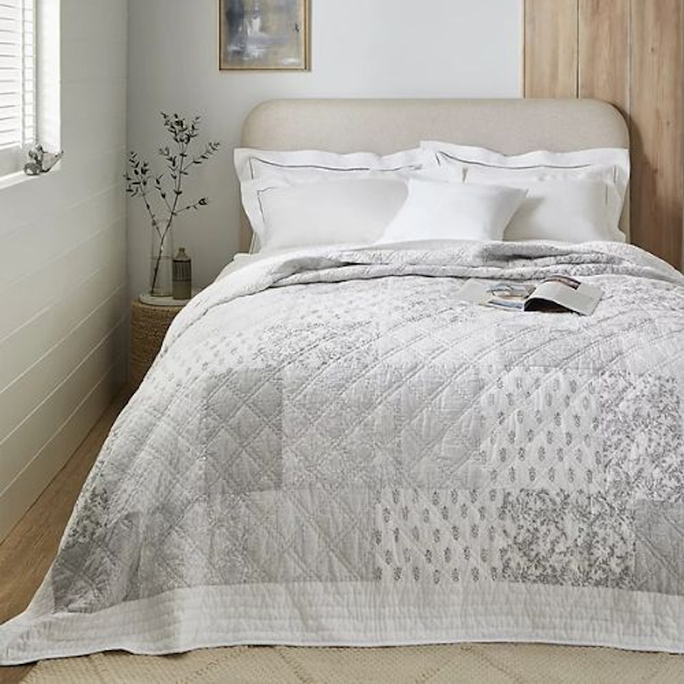 How To Get A Beckham-Inspired Country Home