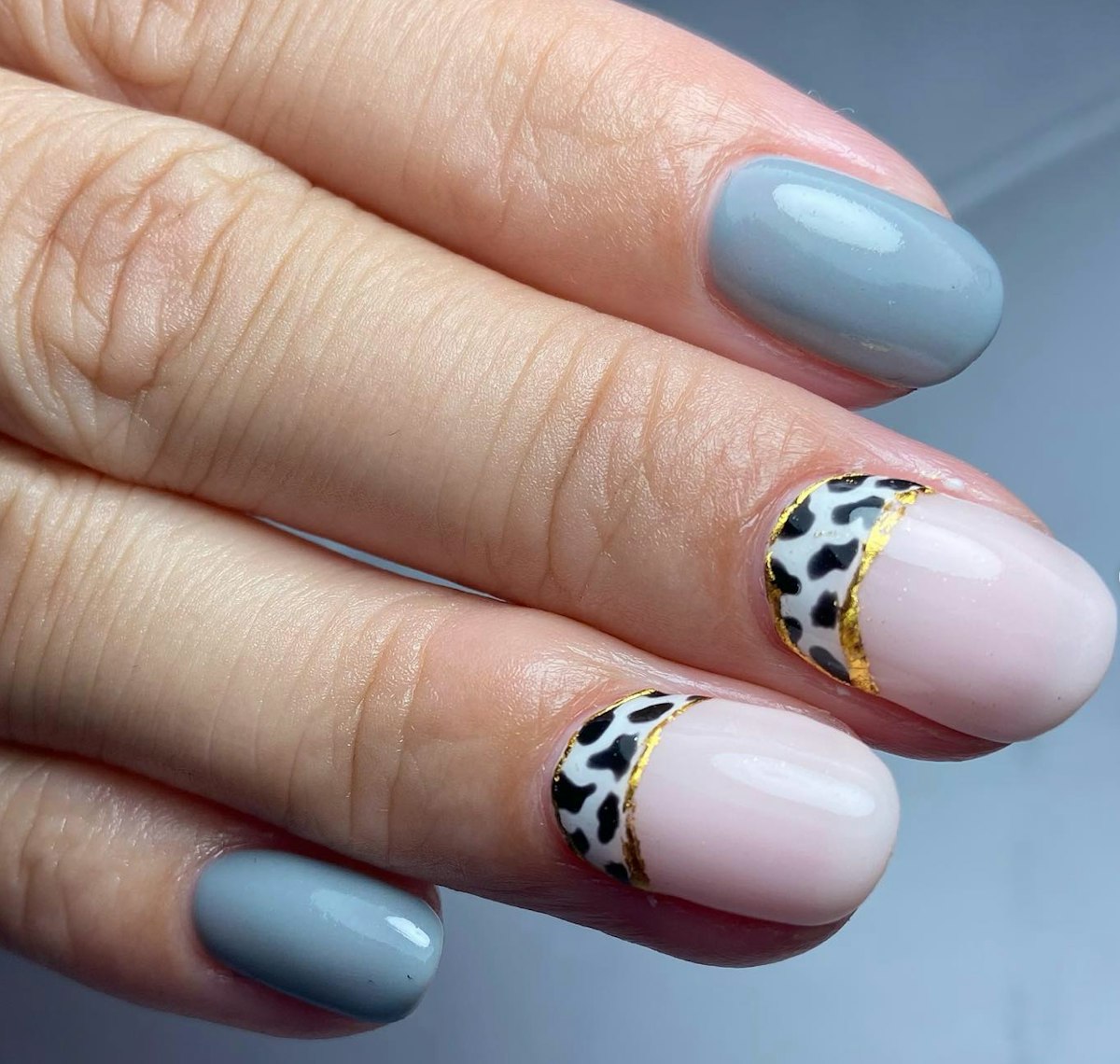 Best Grey Nail Designs 2025