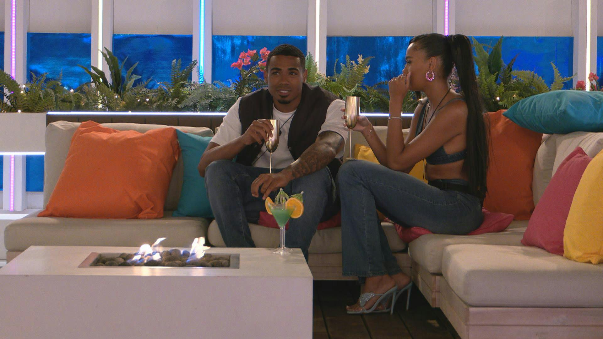 The 3 Fashion Faux Pas That The Love Islanders Are Reinventing