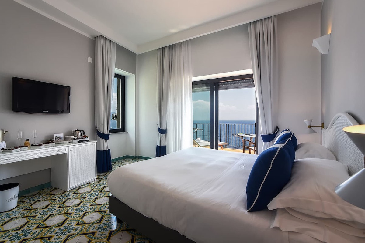 The Grazia Guide To The Absolute Best Hotels In Italy
