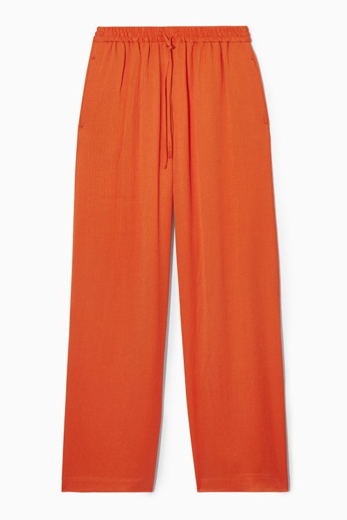 The Ultimate Holiday Outfits – Wherever You’re Going | Grazia