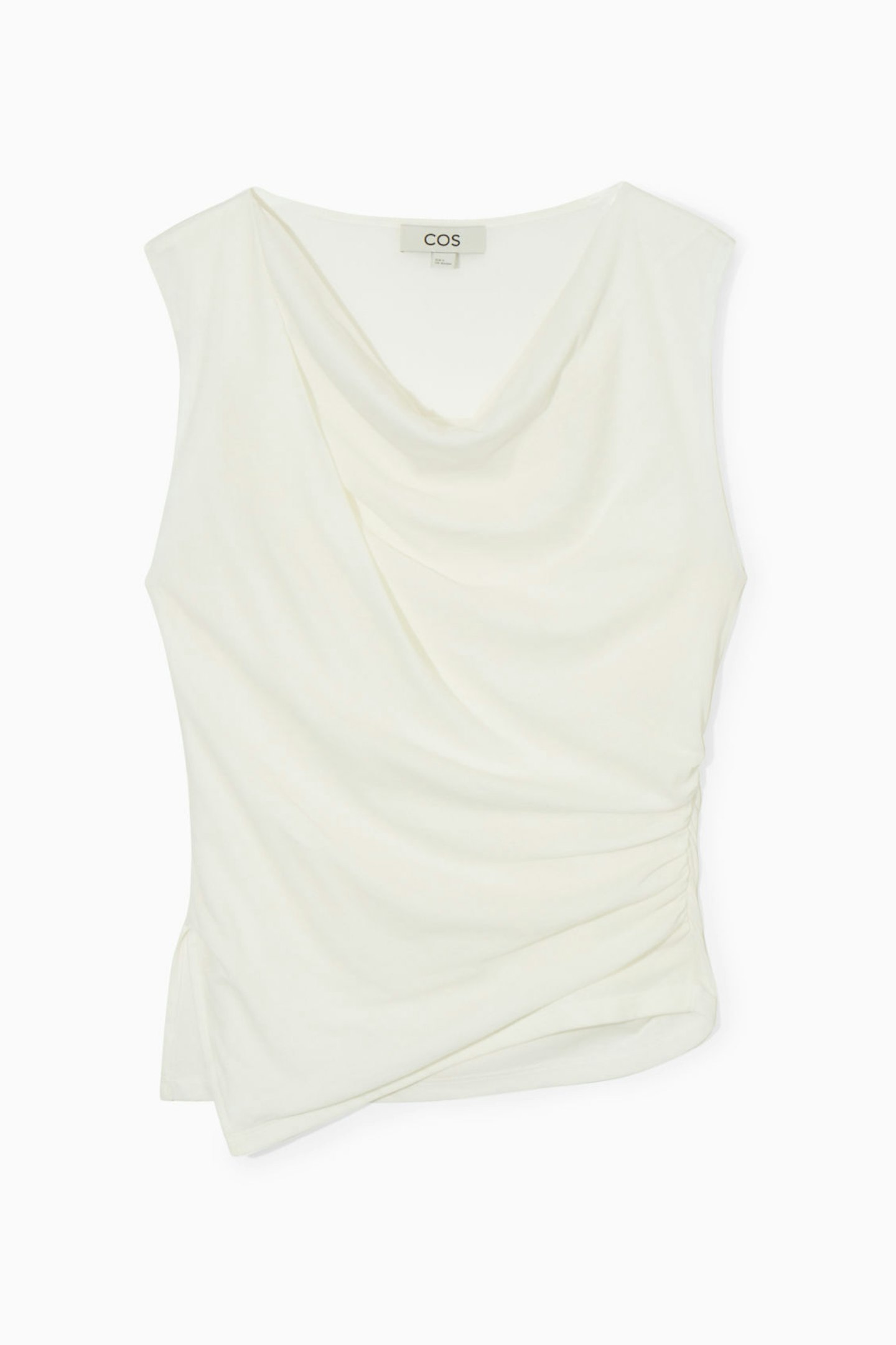 How All-White Outfits Became The Unlikely Trend That's Going To Be ...