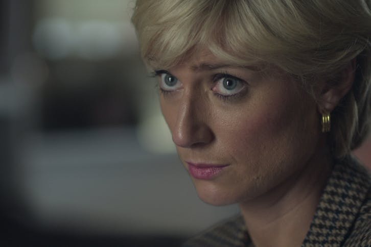 The One Thing Elizabeth Debicki Stole From The Set Of The Crown