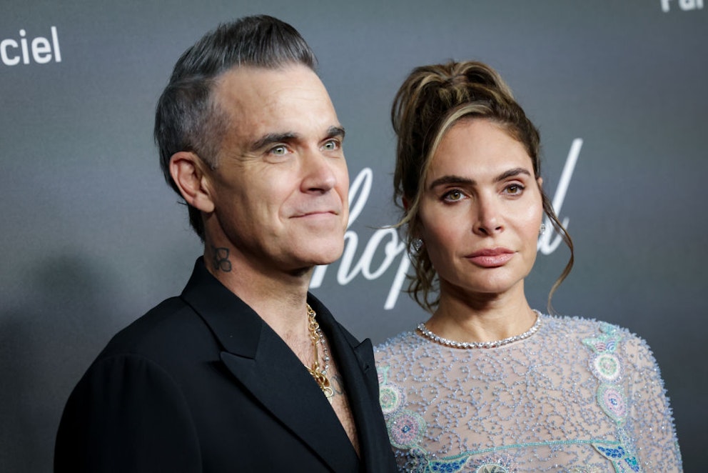 The Truth About About Robbie Williams' Love Life And Marriage