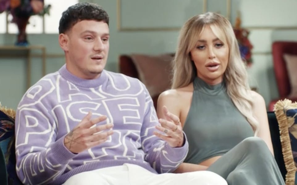 MAFS UK Fans Are All Raising This Red Flag About Ella And JJ