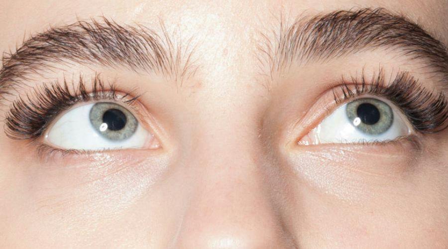 This Viral Lash Serum Is 30 Off In The Black Friday Sales
