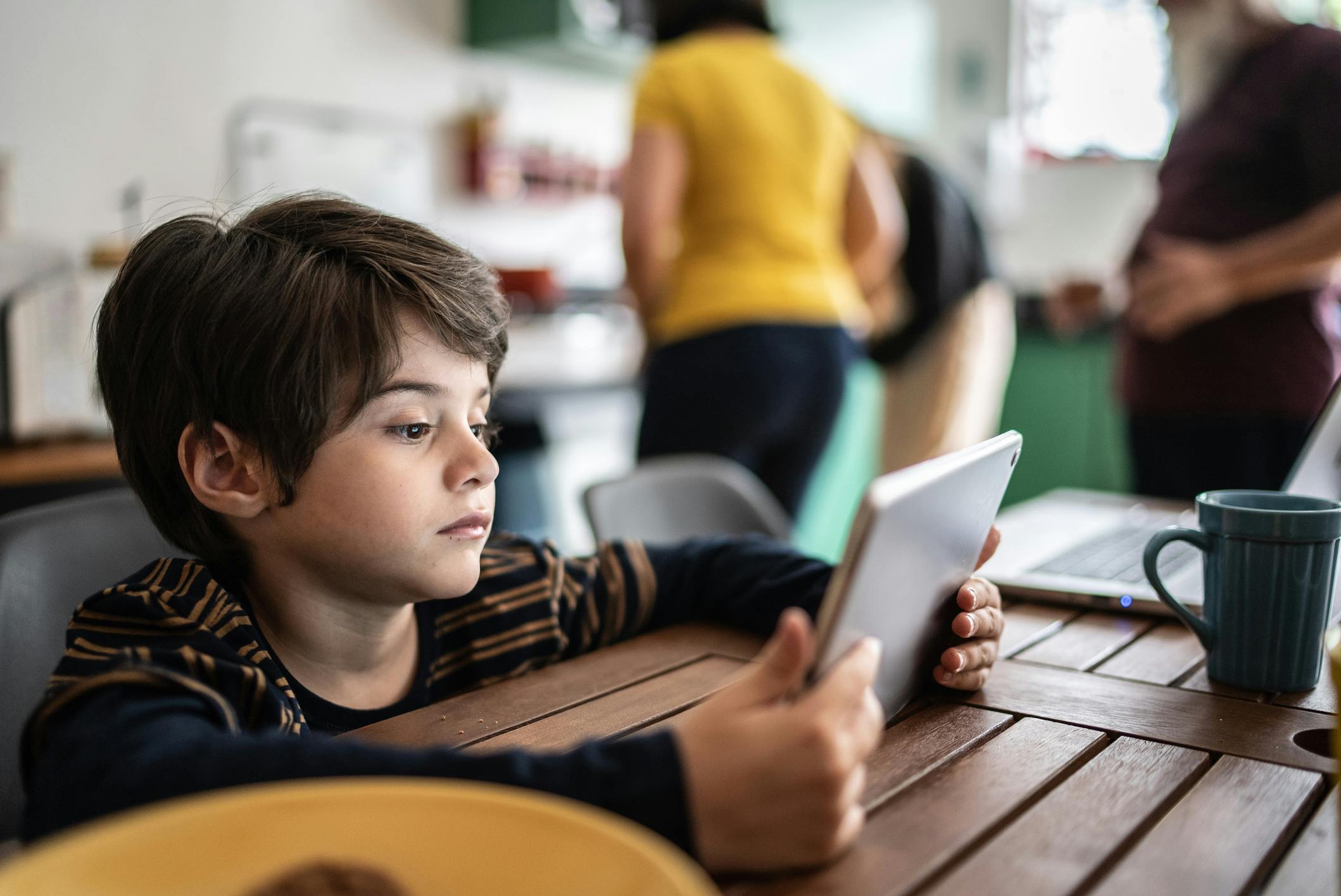 Screen Time For Kids Can Be Crucial Self Care For Parents