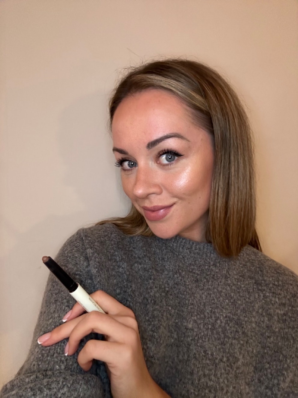 Honest Review Of Victoria Beckham Beauty Contour Stylus