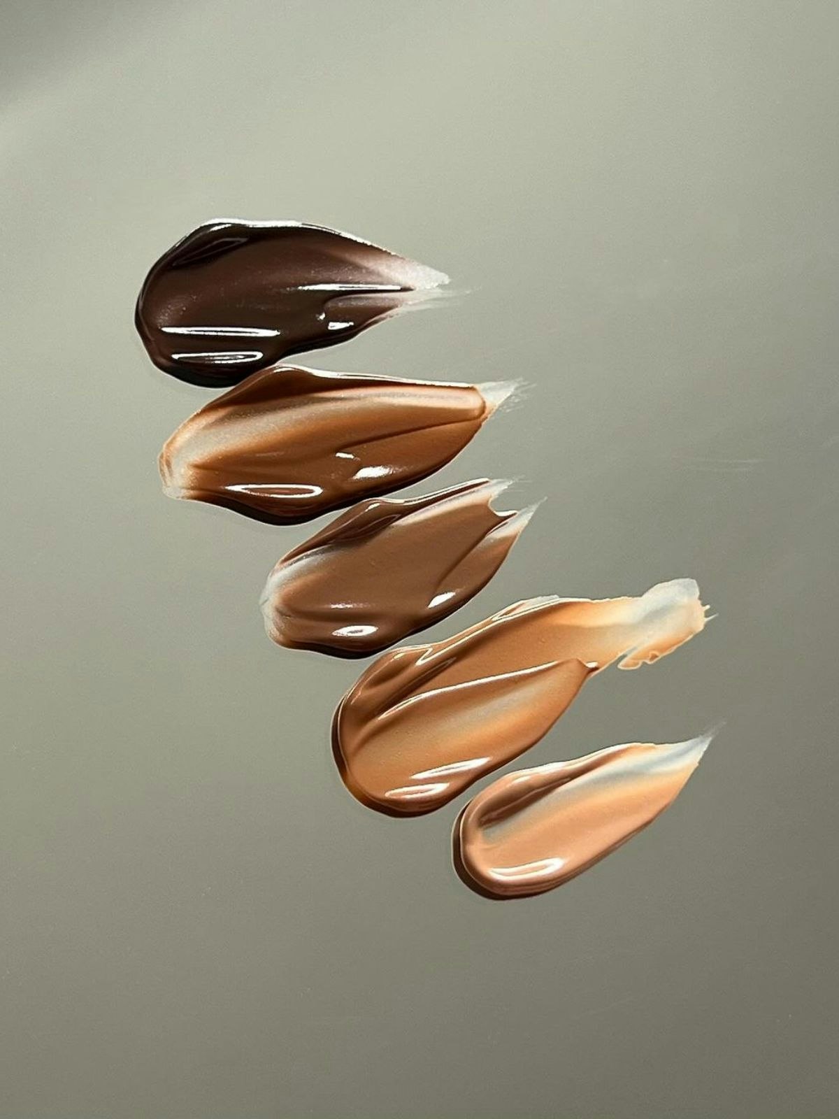 Glossier Cloud Paint Bronzer: Here's What We Really Think