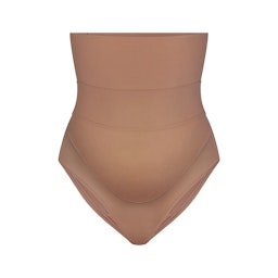 SKIMS Maternity: Everything You Need To Know