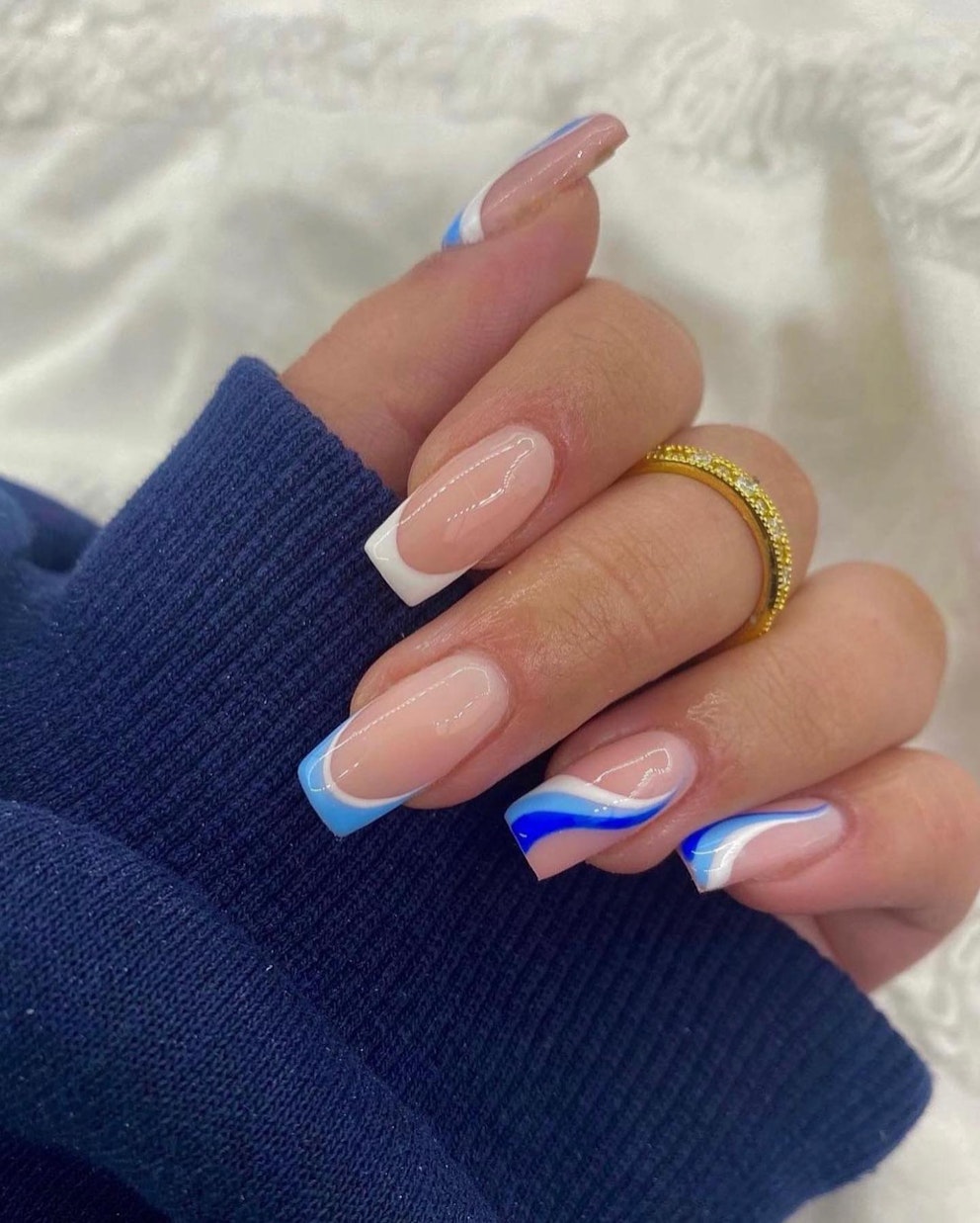 The 44 Best Blue Manicures for 2024