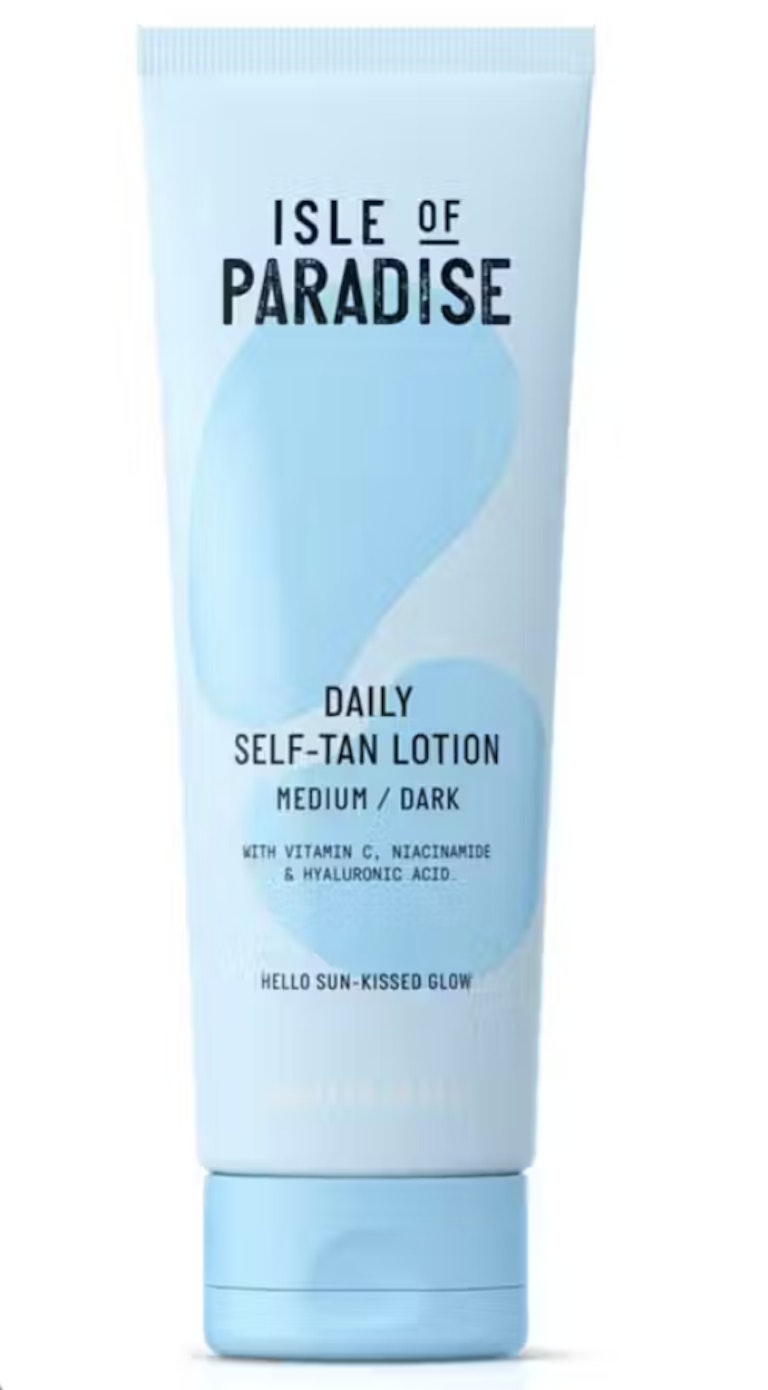 17 Best Fake Tans For A Flawless, Streak Glow For Summer 2025