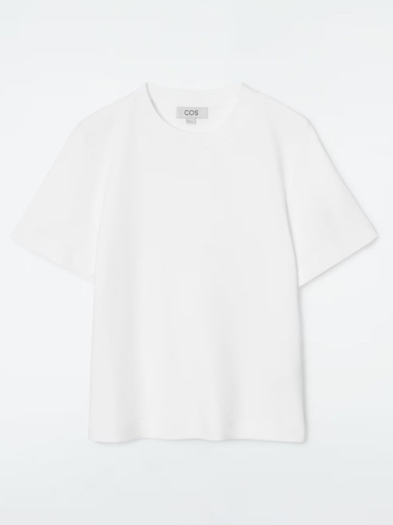 Remember The Early '00s Trend For Layering Tops? It's Back