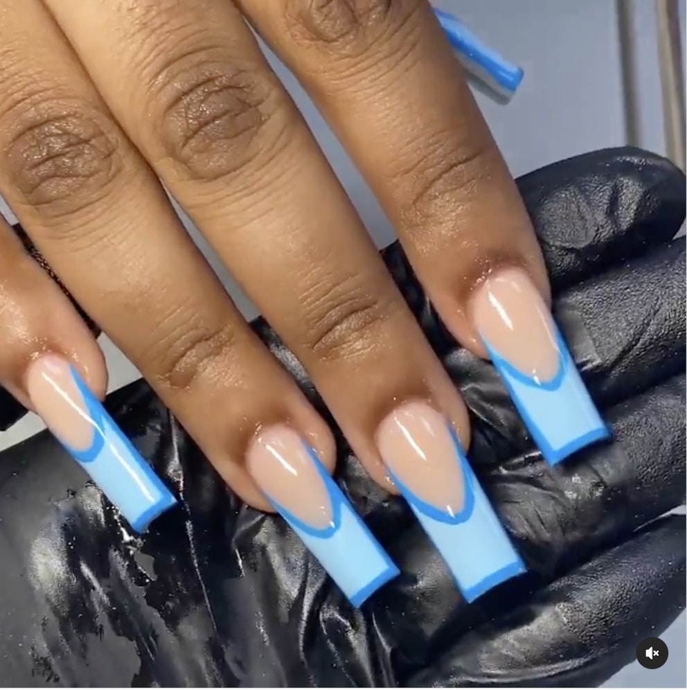 20 Baby Blue Nail Designs You Need To Try in 2024