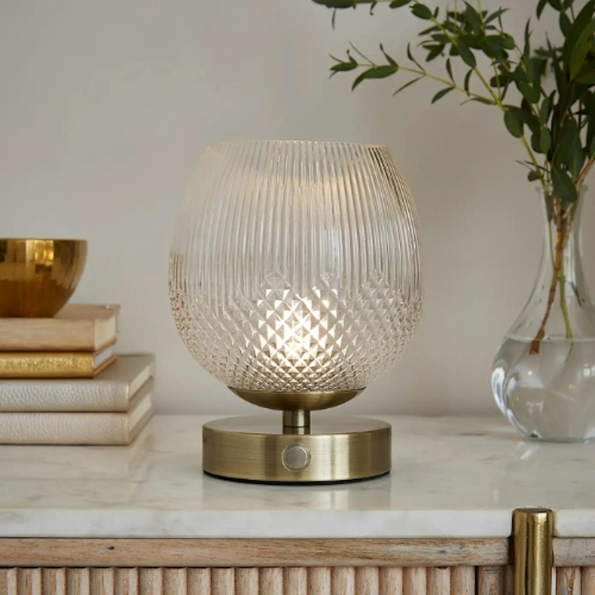 The Best Rechargeable Lamps That Are Energy-Efficient