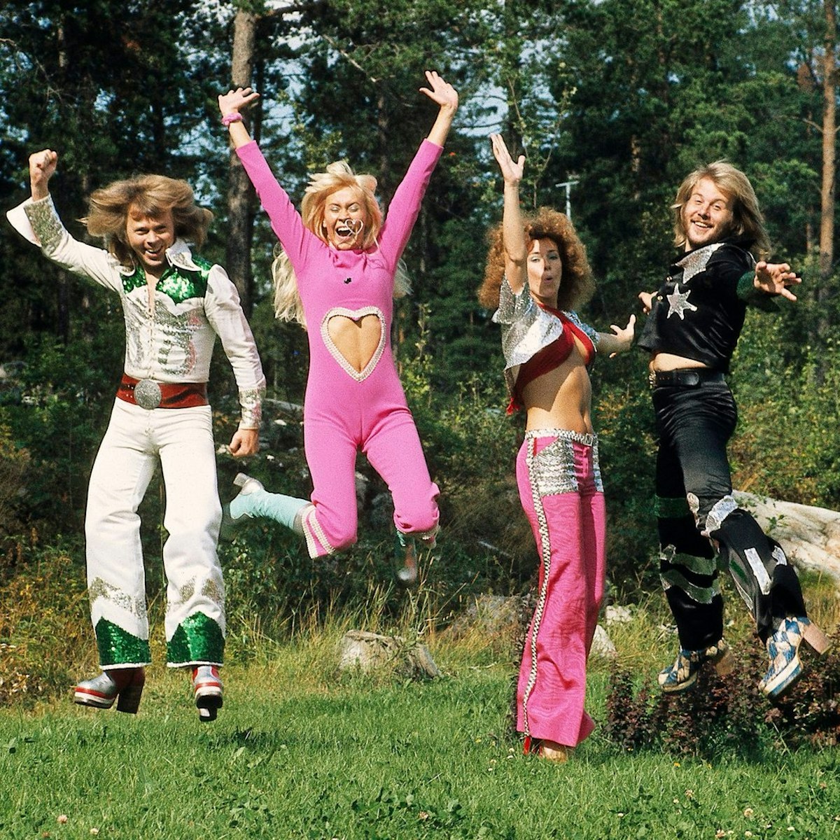 The Best Abba Outfits To Stand Out At Abba Voyage