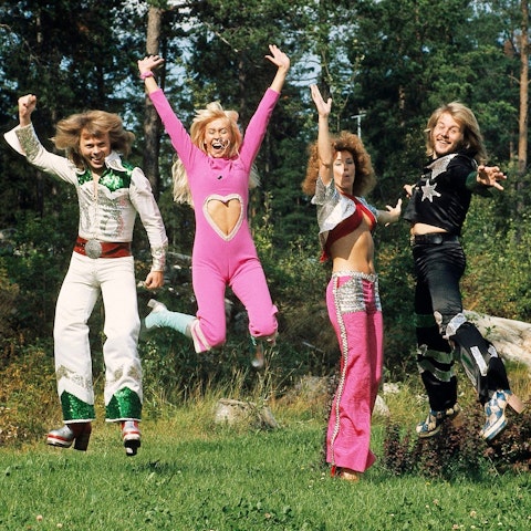 The Best Abba Outfits To Stand Out At Abba Voyage