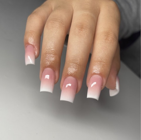 The 40 Best Ombré Nail Designs To Try Immediately