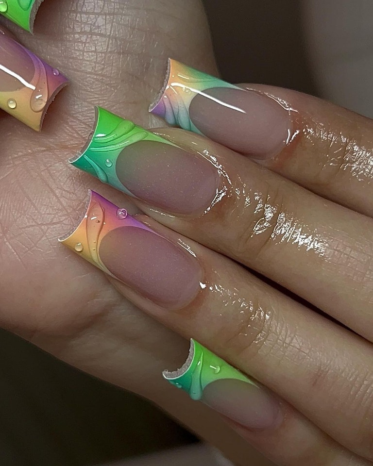The 40 Best Ombré Nail Designs To Try Immediately