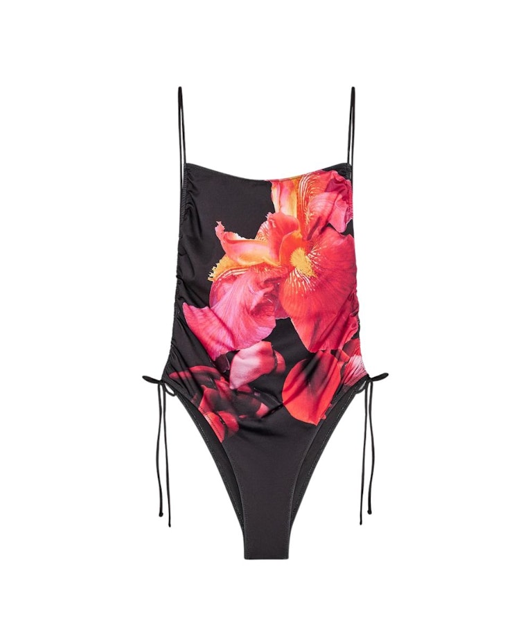 12 Zara Swimwear Pieces That Are Already Selling Out