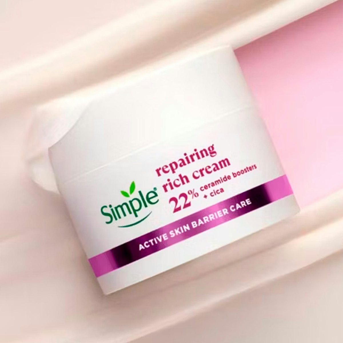 Simple’s Latest Roadshow Has The Secret To Instantly Hydrated Skin