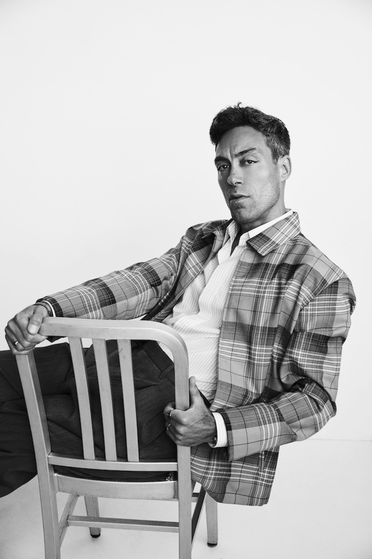 Rivals' Alex Hassell: ‘I have to do quite a lot of smouldering’