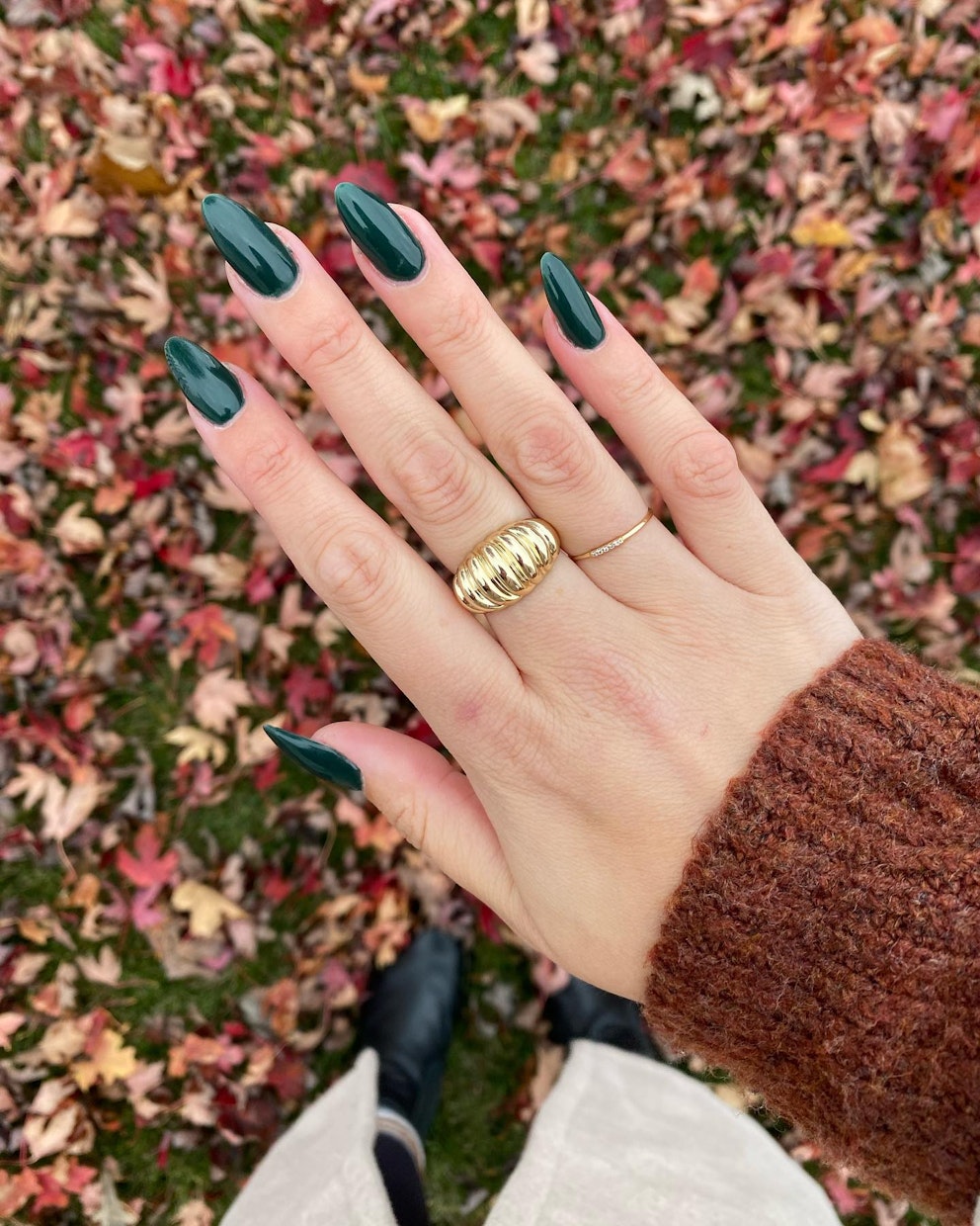 The Best Autumn Nail Trends 2025, With 27 Designs To Try Now