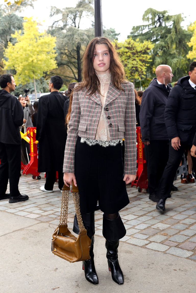 Ever Anderson: Meet Mila Jovovich's 16-Year Old Daughter