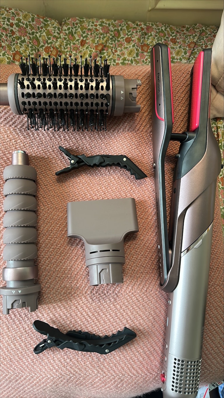 We Review The New Shark FlexFusion Straight 5-in-1 Tool