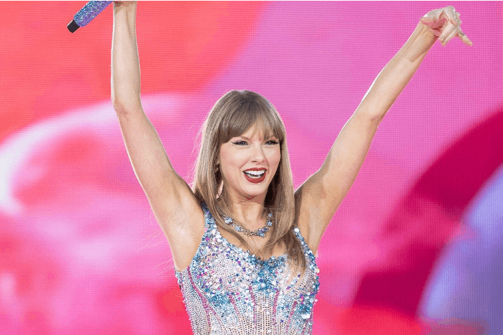How Taylor Swift Became A Billionaire
