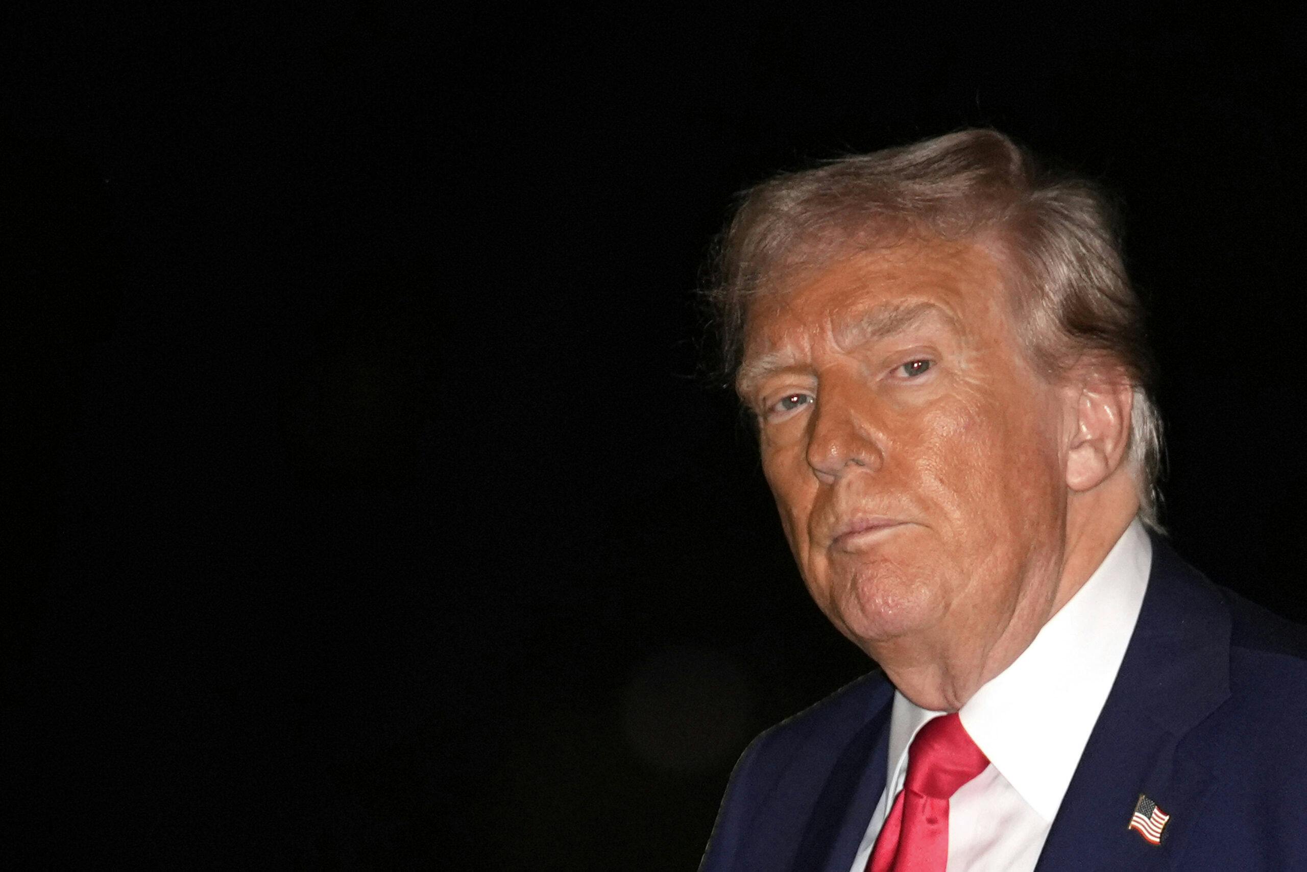 Are There Pictures Of Donald Trump Without Makeup?