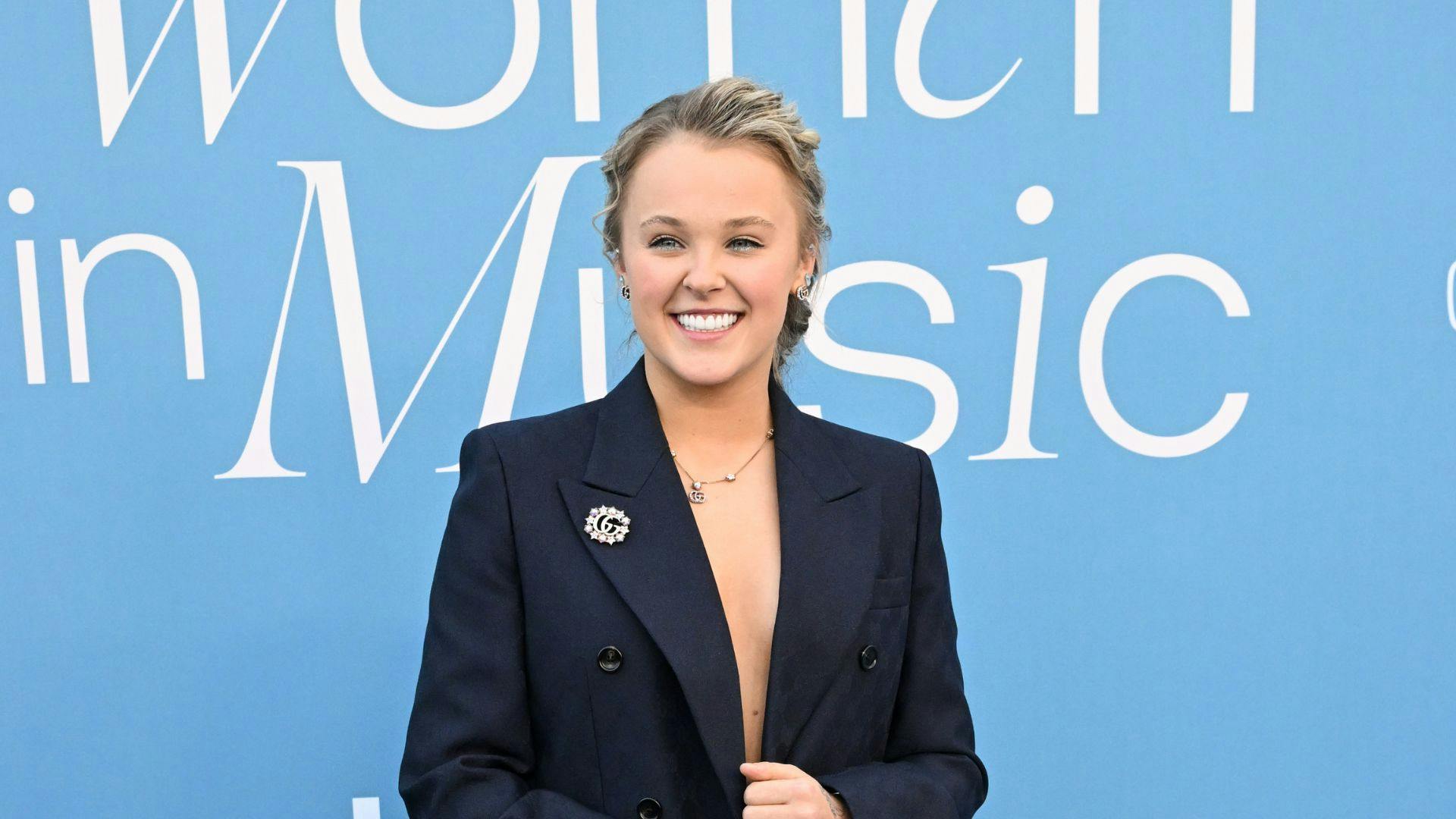 Here's Everything You Need To Know About Dance Moms Star Jojo Siwa