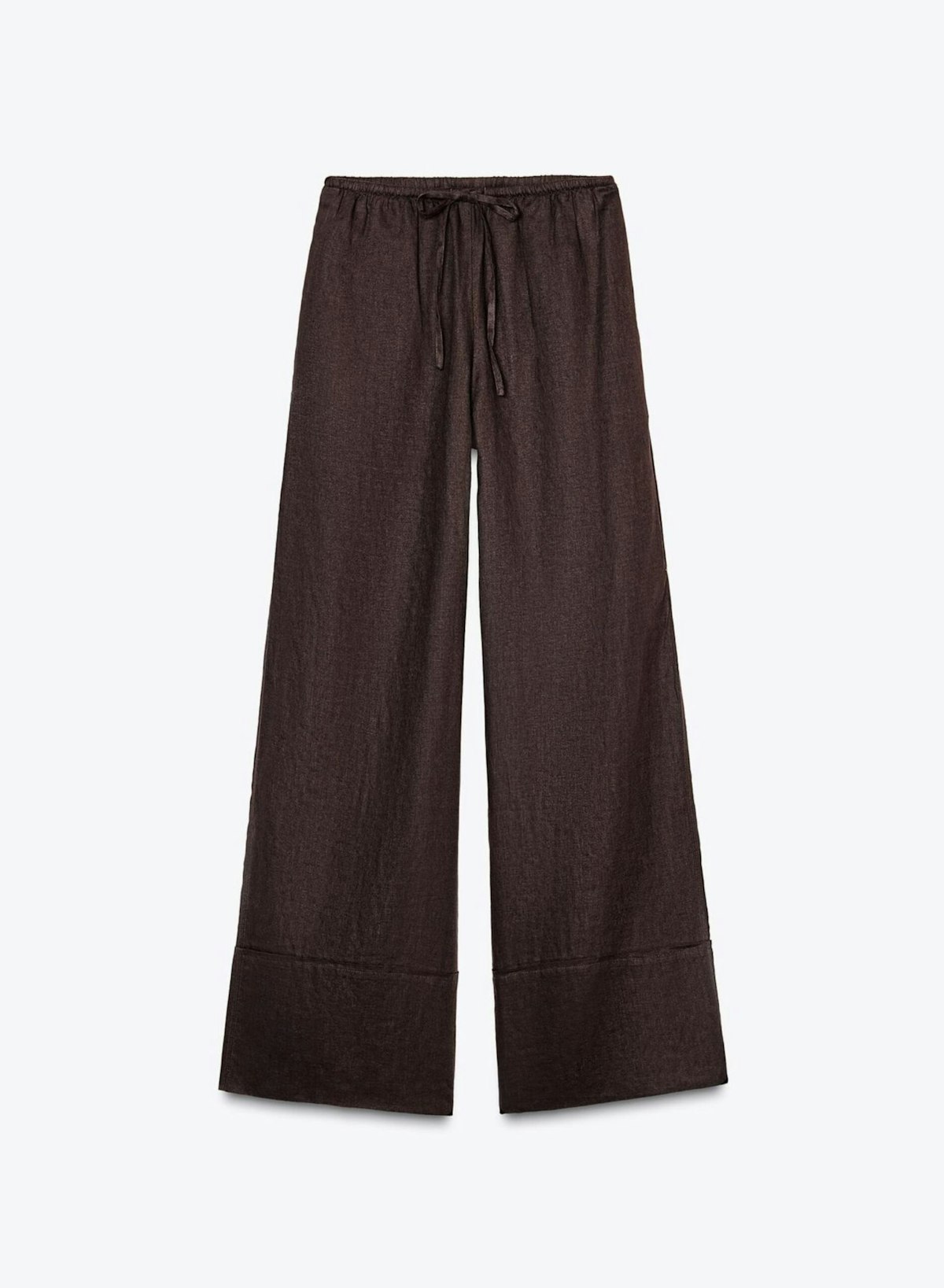 This Viral Zara Set Sold Out Last Spring – Now It's Back