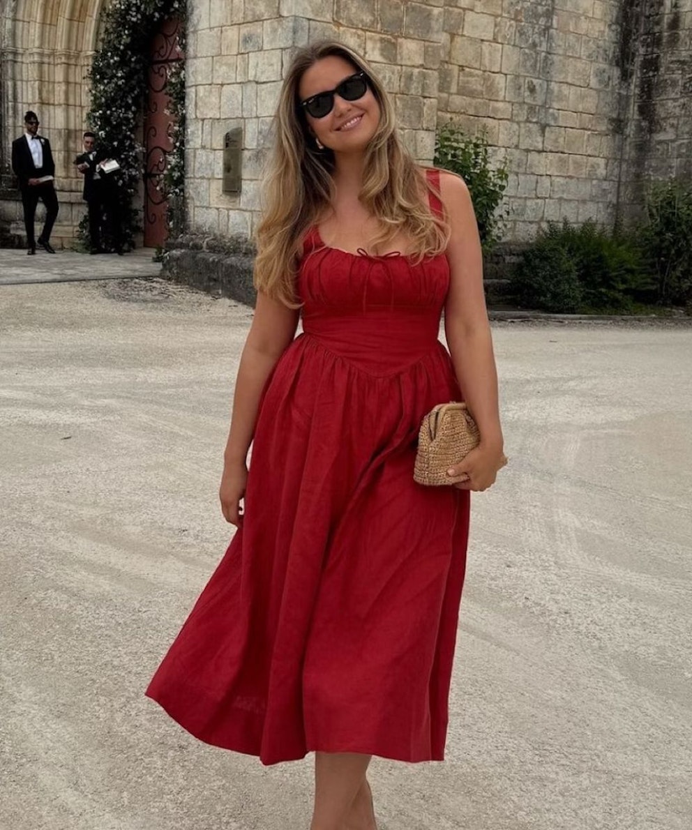 Why Reformation Balia Linen Dress Is The Best Style For Summer