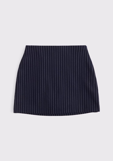 Dakota Johnson’s Materialists Outfits: Where To Shop Them