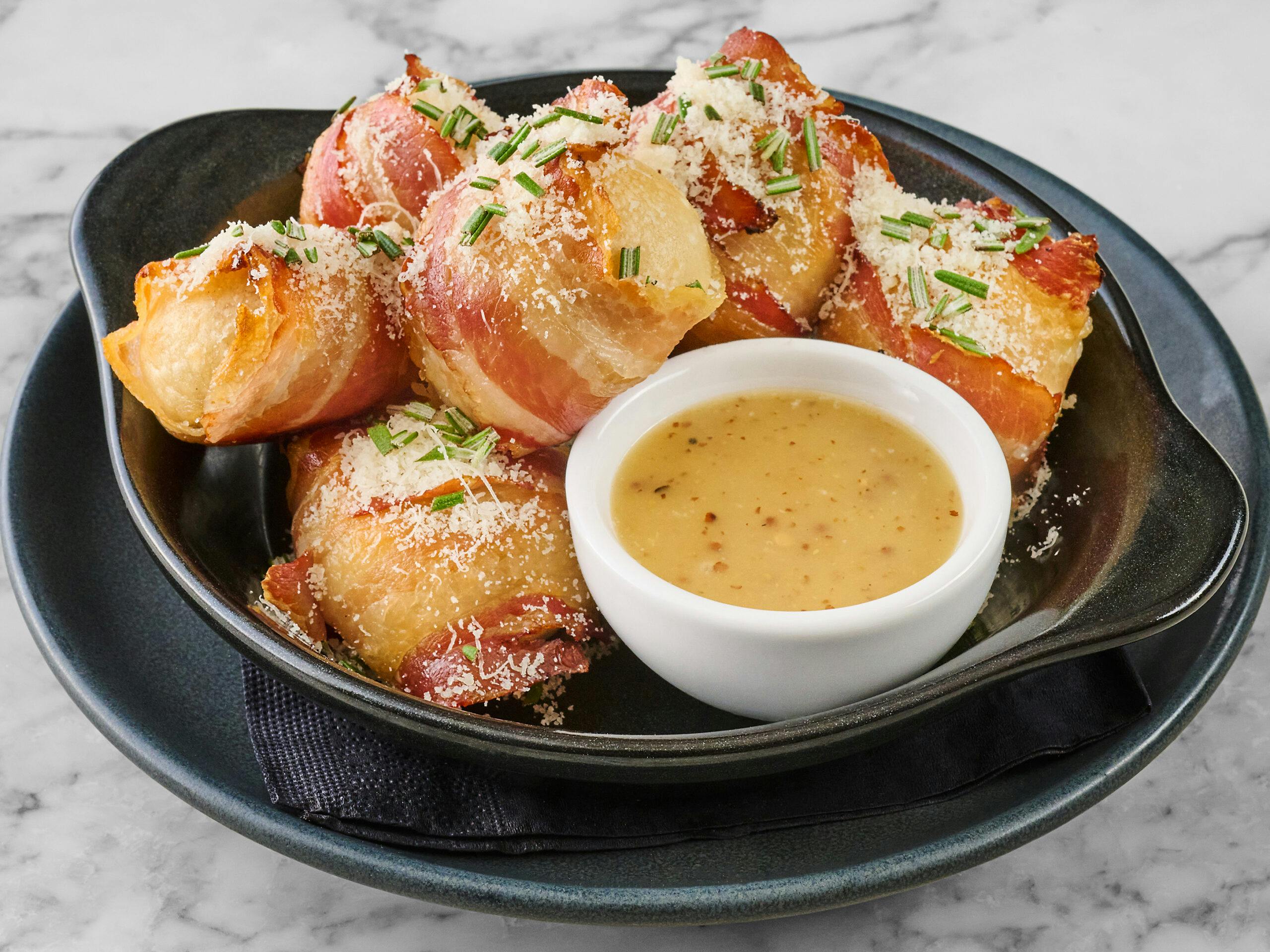 Pizza Express' Festive Menu Is Here – And The Dough Balls in Blankets ...