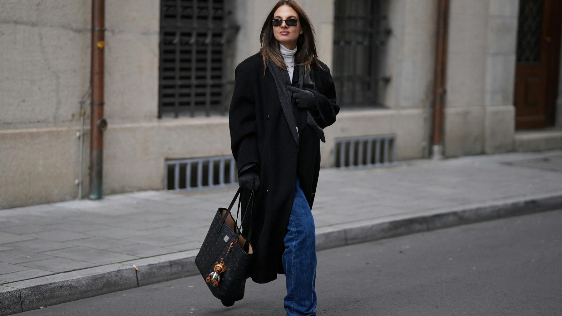 Cos Boxing Day Sale: The High Street Store Unveils Discounts Up To 50% Off