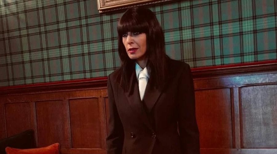 This Is The Exact Pink Lipstick Claudia Wore On The Traitors