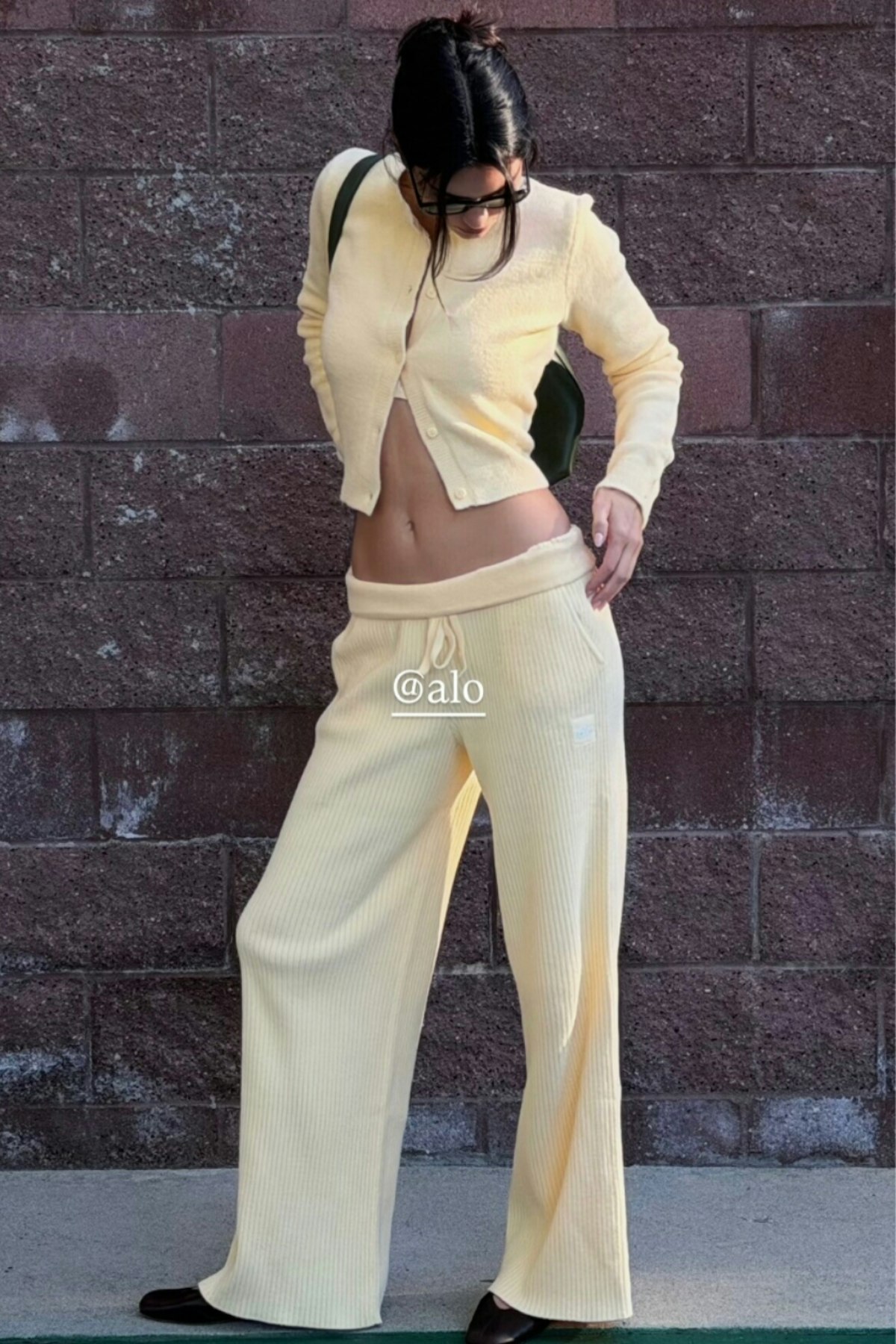 Kendall Jenner's Yellow Alo Yoga Set Is Destined To Go Viral
