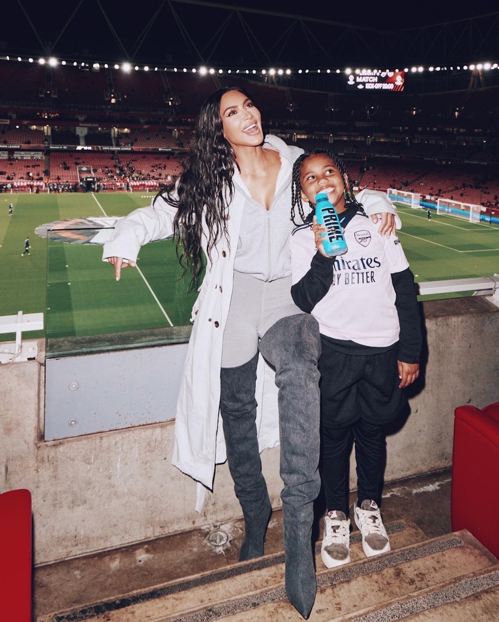 The Cool Girl’s Guide To Arsenal Parade Style