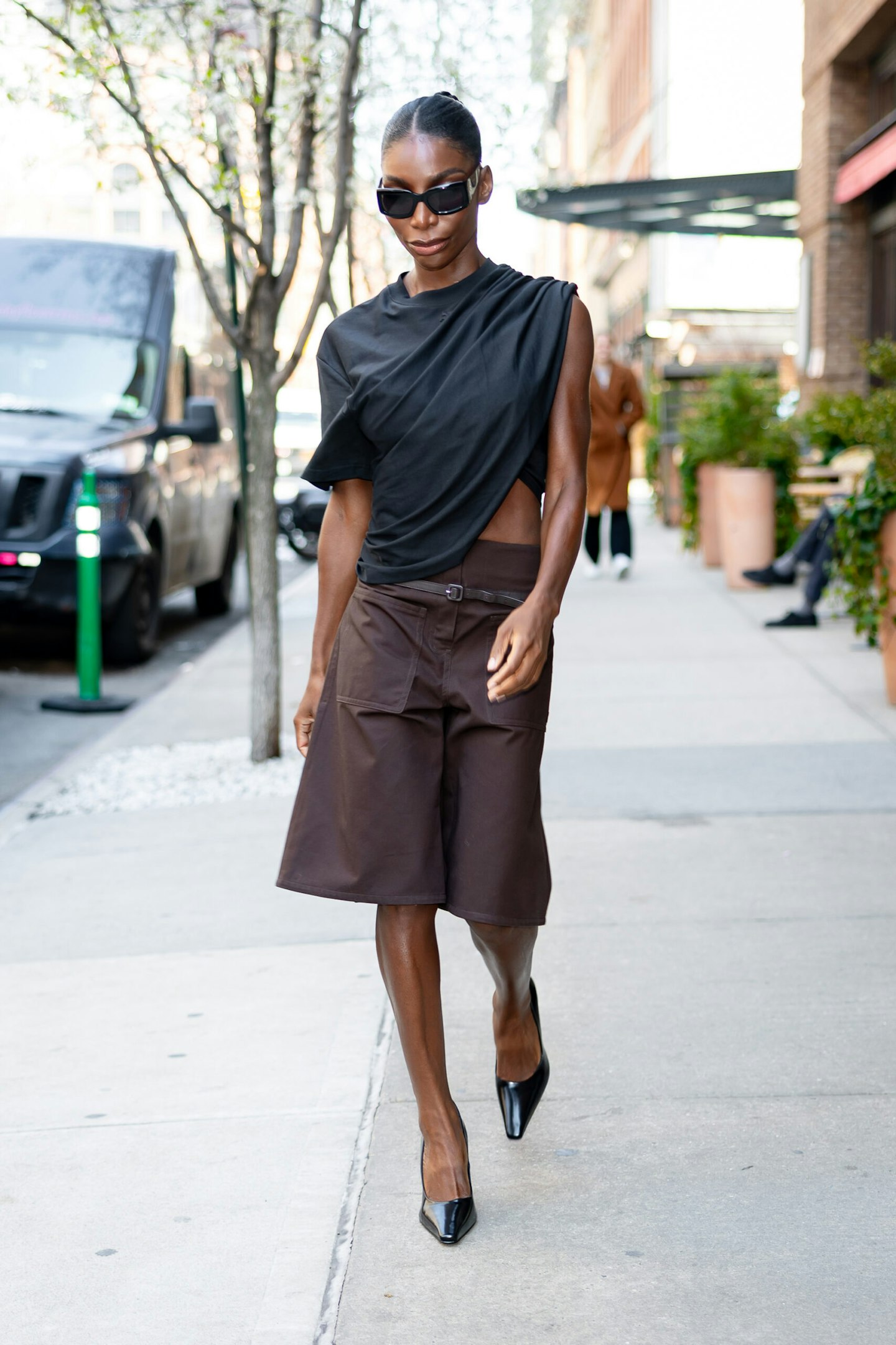 How To Wear Bermuda Shorts 2026
