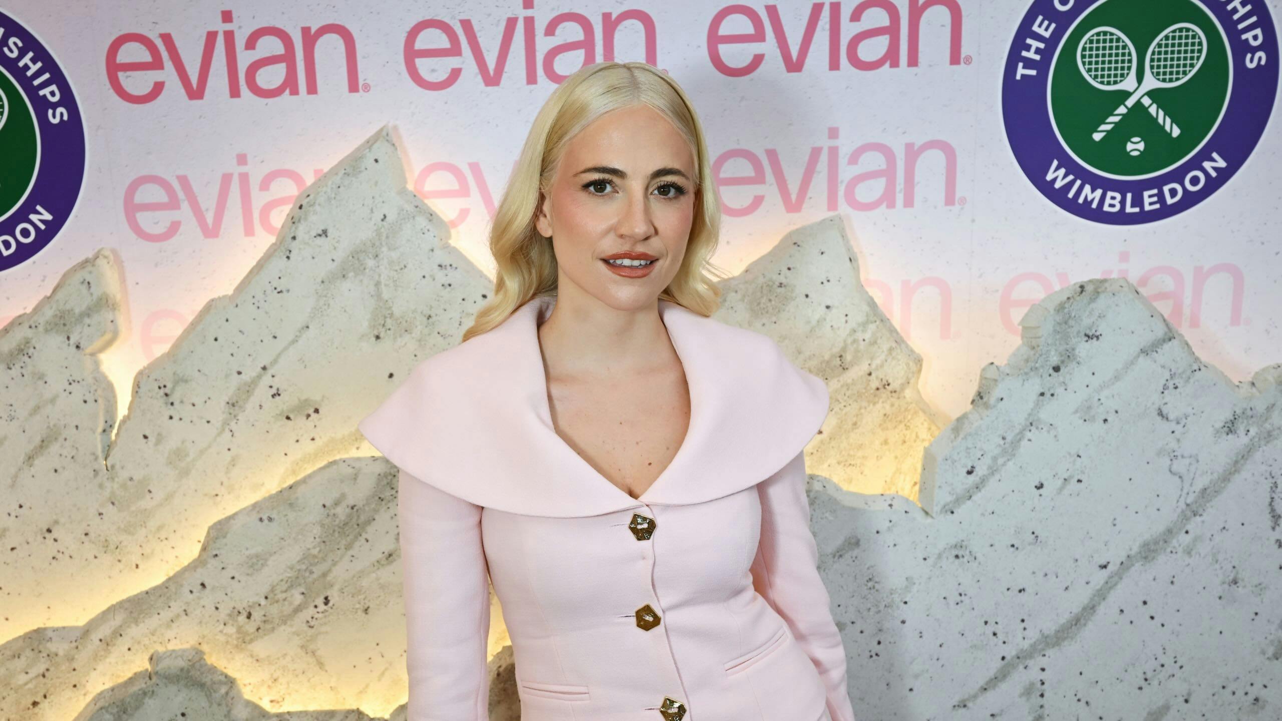 Pixie Lott Just Debuted '00s Tuck' Hair At Wimbledon
