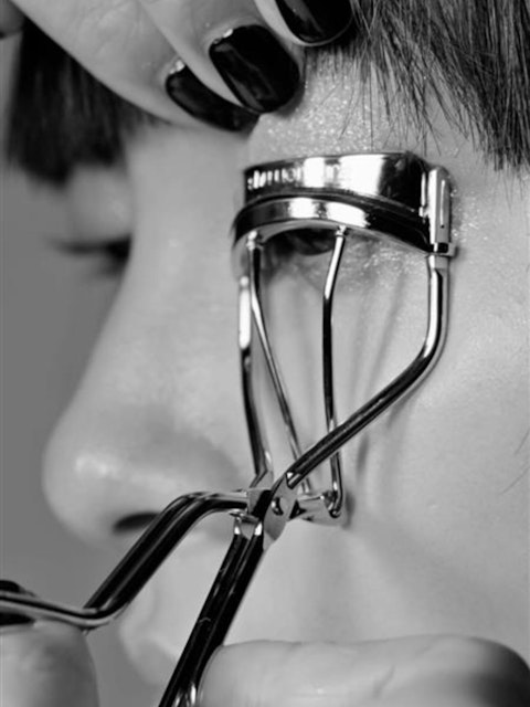 Shu Uemura's Iconic Eyelash Curler Is Back In The UK